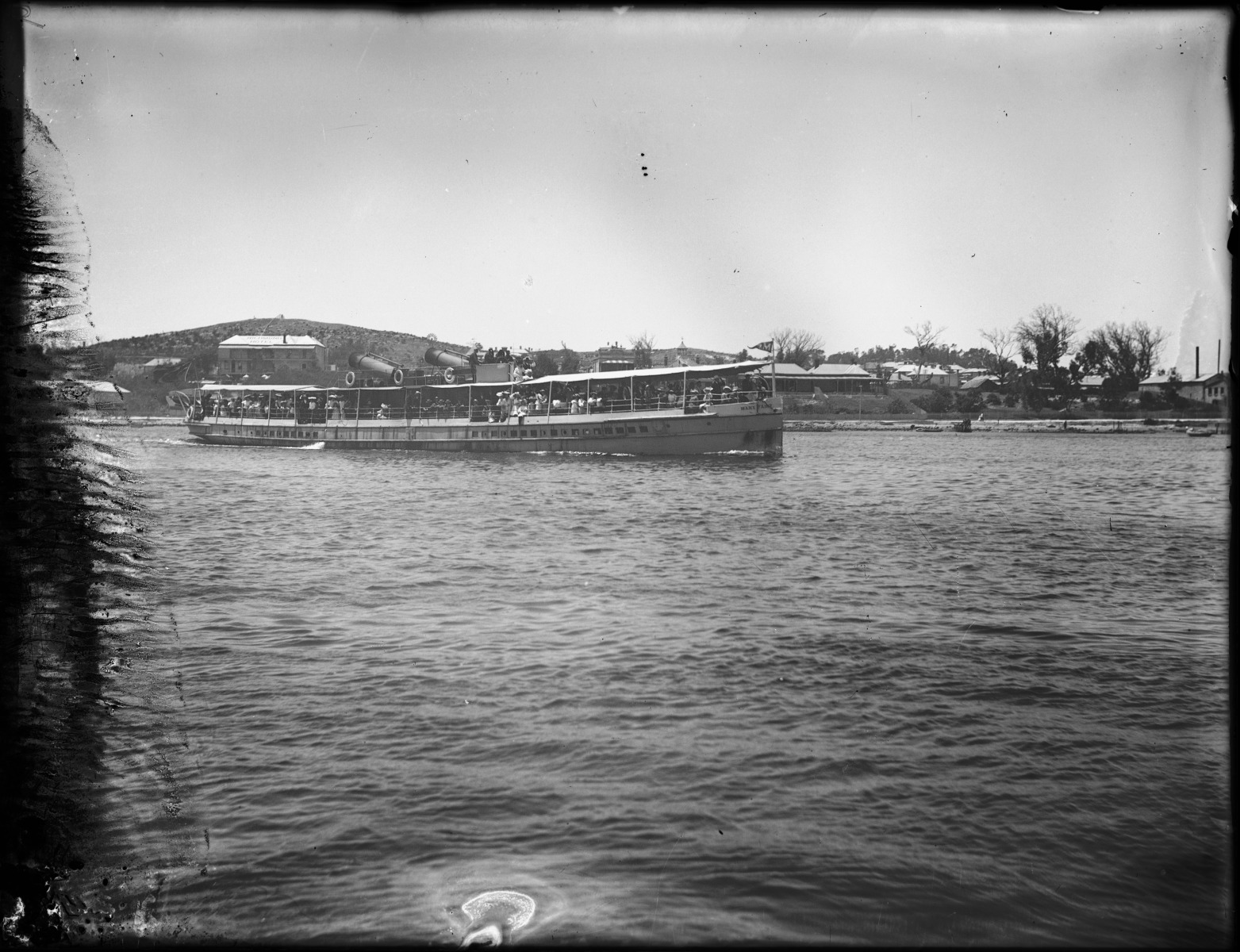River steamer ferry Manx Fairy, Swan River - JPG 427.2 KB