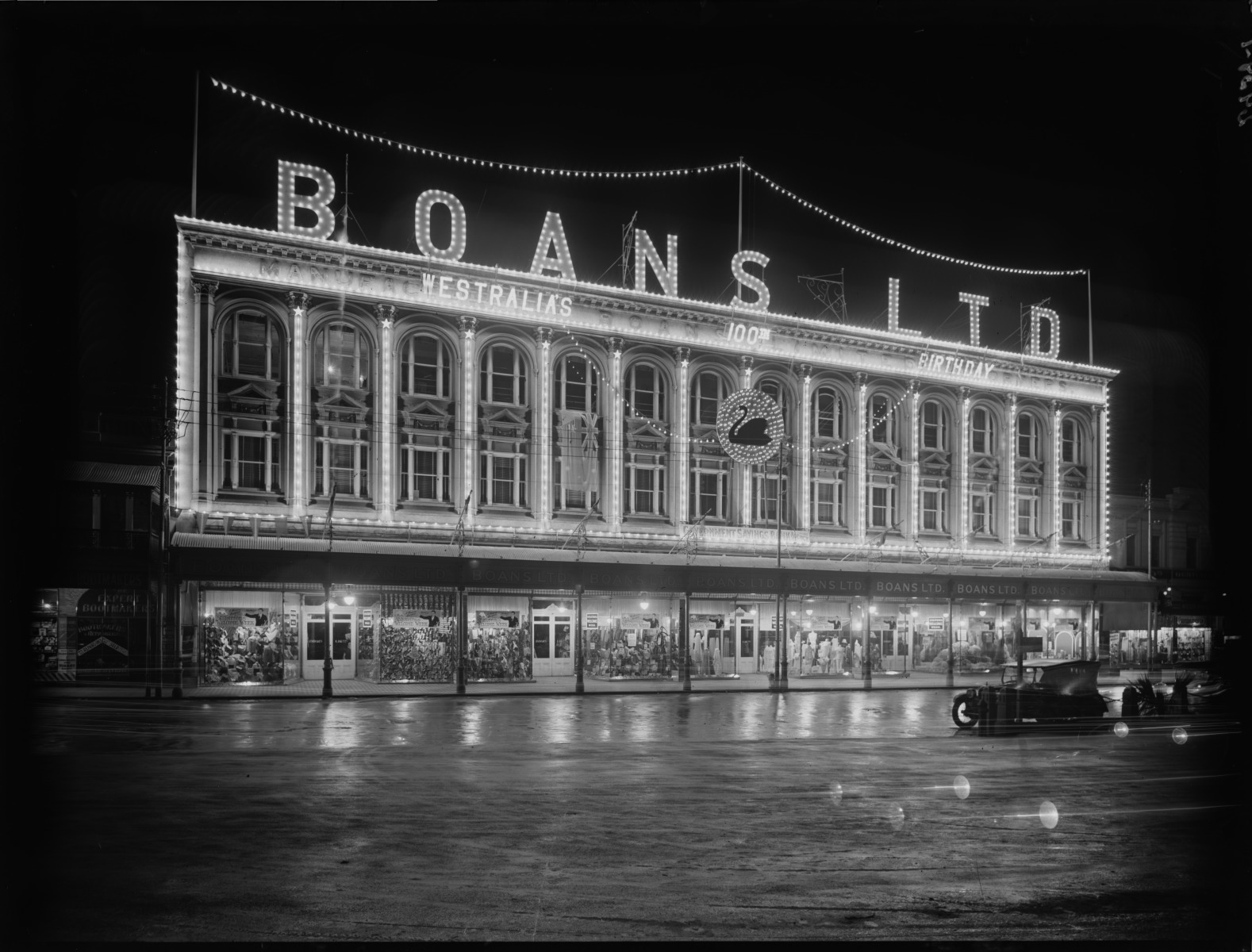 Centenary of Western Australia celebrated in lights on the Wellington ...