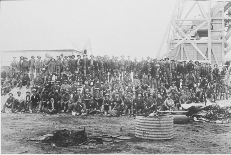 Peter Fullwood's shift at Sons of Gwalia Gold Mine, October 1901. - JPG ...