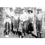 The Viner family, settlers of Group 56 at Peel Estate.