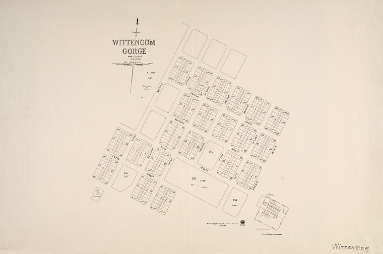 Wittenoom Gorge - JPG 54.2 KB