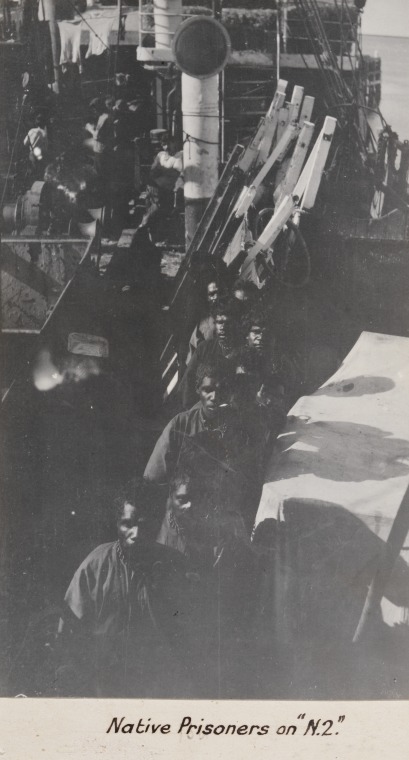 Aboriginal prisoners in neck chains aboard the vessel N2. - JPG 70.8 KB