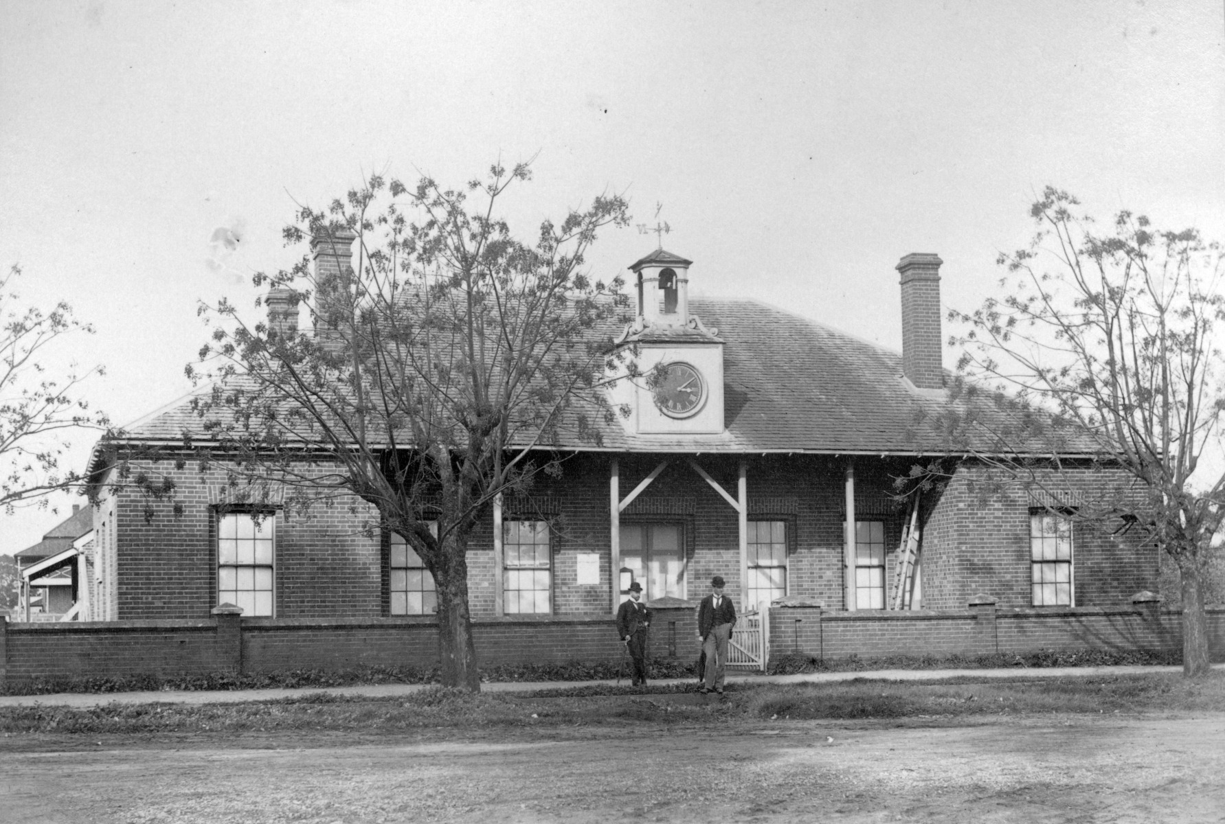 Guildford Court House, 1895 [picture] - JPG 578.7 KB