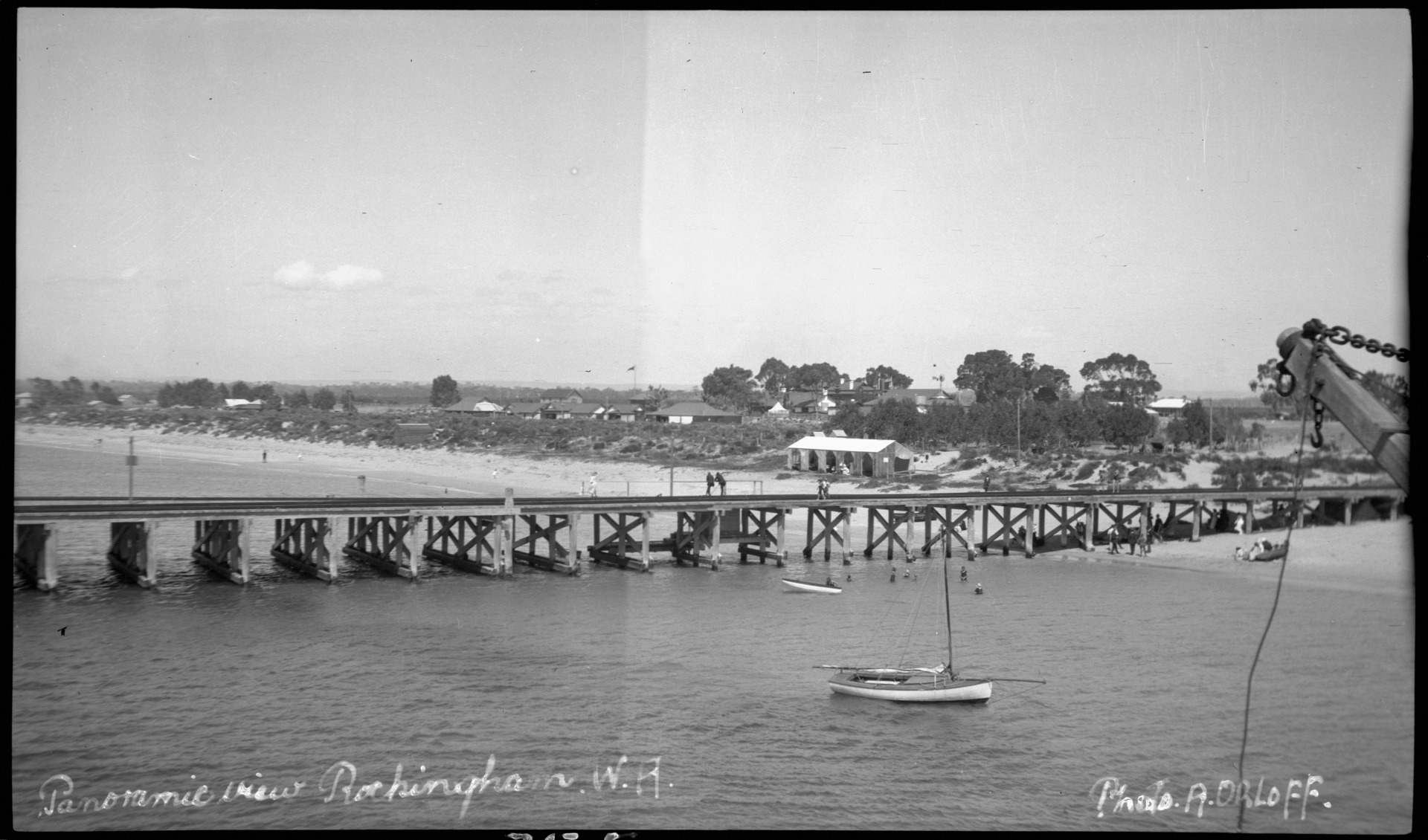 Panoramic view, Rockingham - JPG 410.5 KB