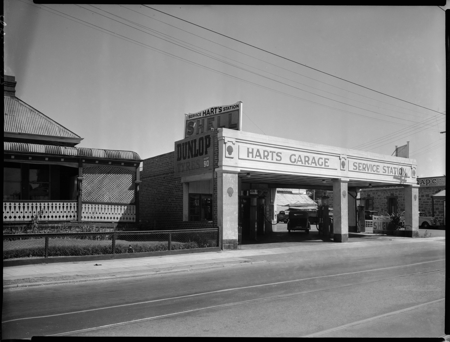 Harts Garage Service Station 91 Canning Hwy East Fremantle - JPG 372.8 KB