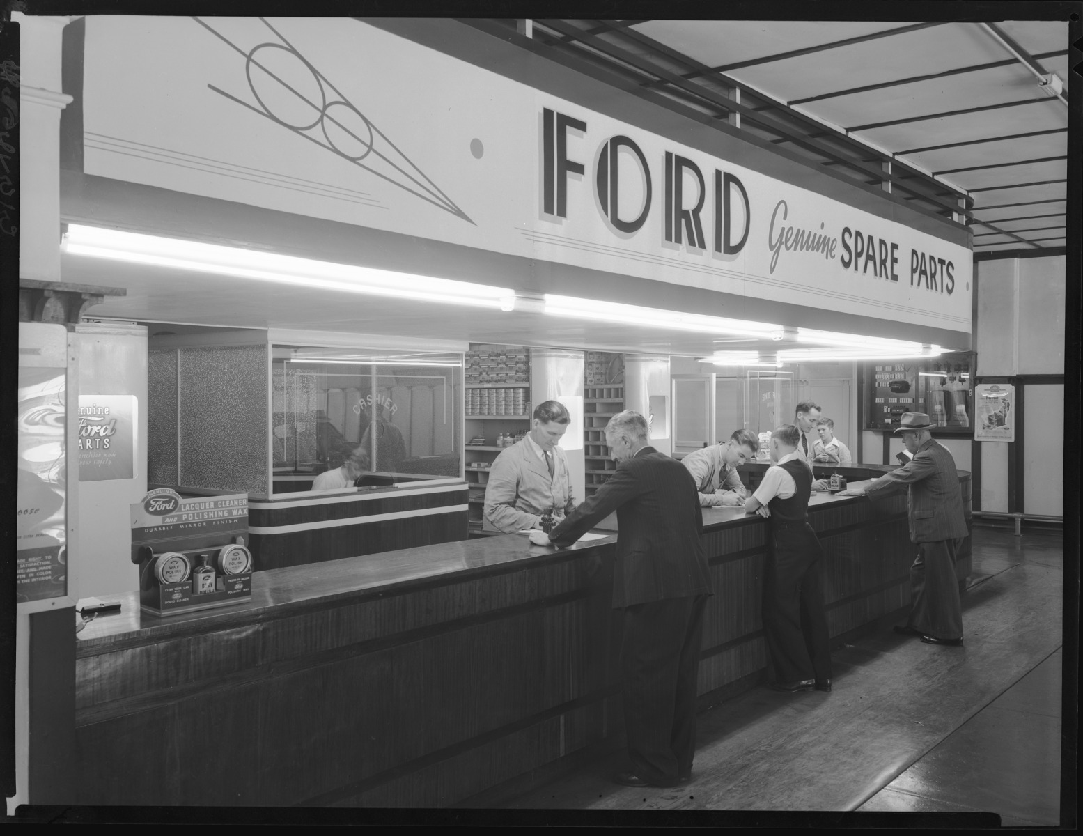 Lynas Motors Pty. Ltd. Ford Service Centre - JPG 297.7 KB