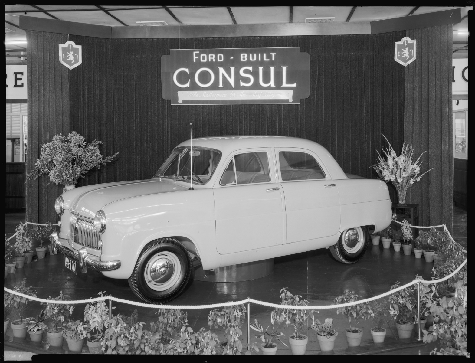 Lynas Motors showroom displaying Ford built Consul cars - JPG 433.3 KB
