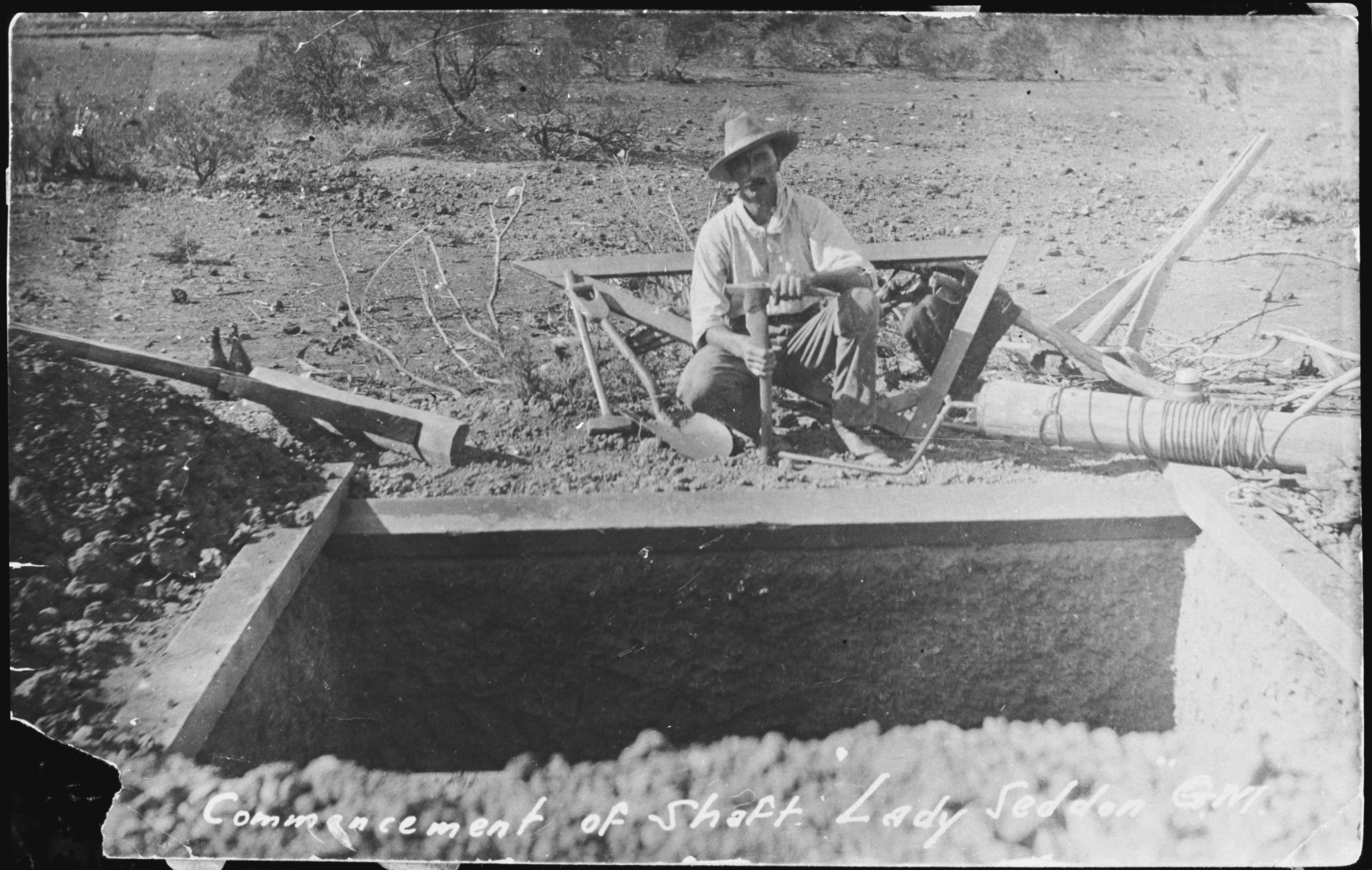 Commencement of shaft, Lady Seddon Gold Mine - JPG 548.4 KB