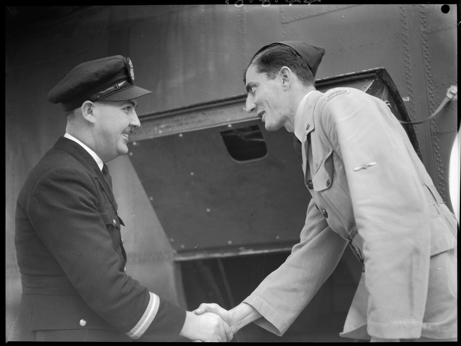 G-AGKT Consolidated LB-30 (Model 32-3) Liberator II of Qantas Empire ...