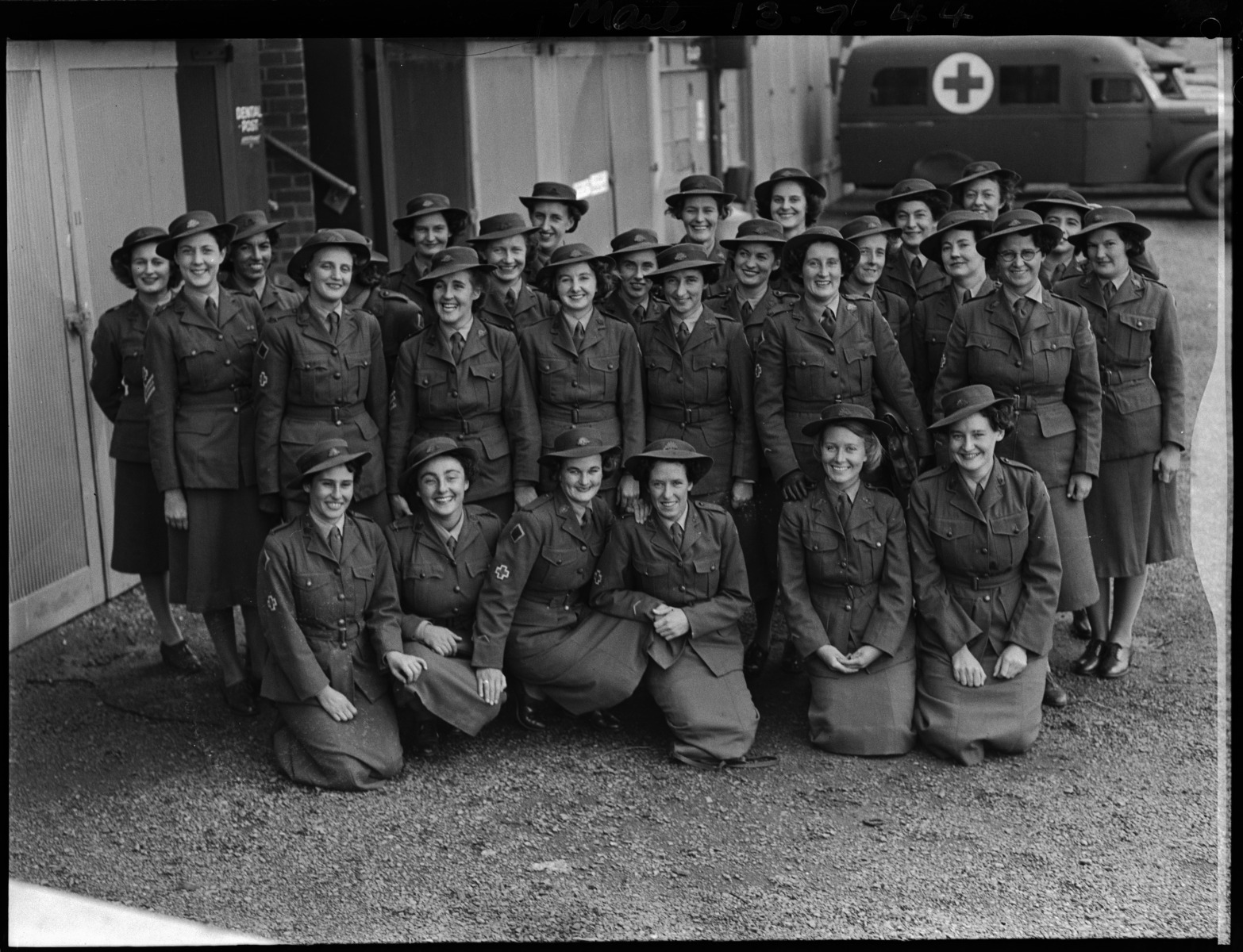 A.A.M.W.S. women on leave from New Guinea - JPG 476.6 KB