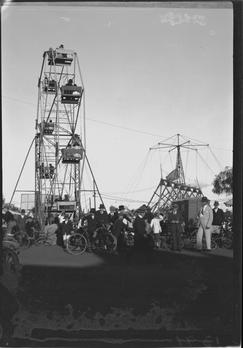 Kalgoorlie Fair, late 1920s - JPG 199.8 KB