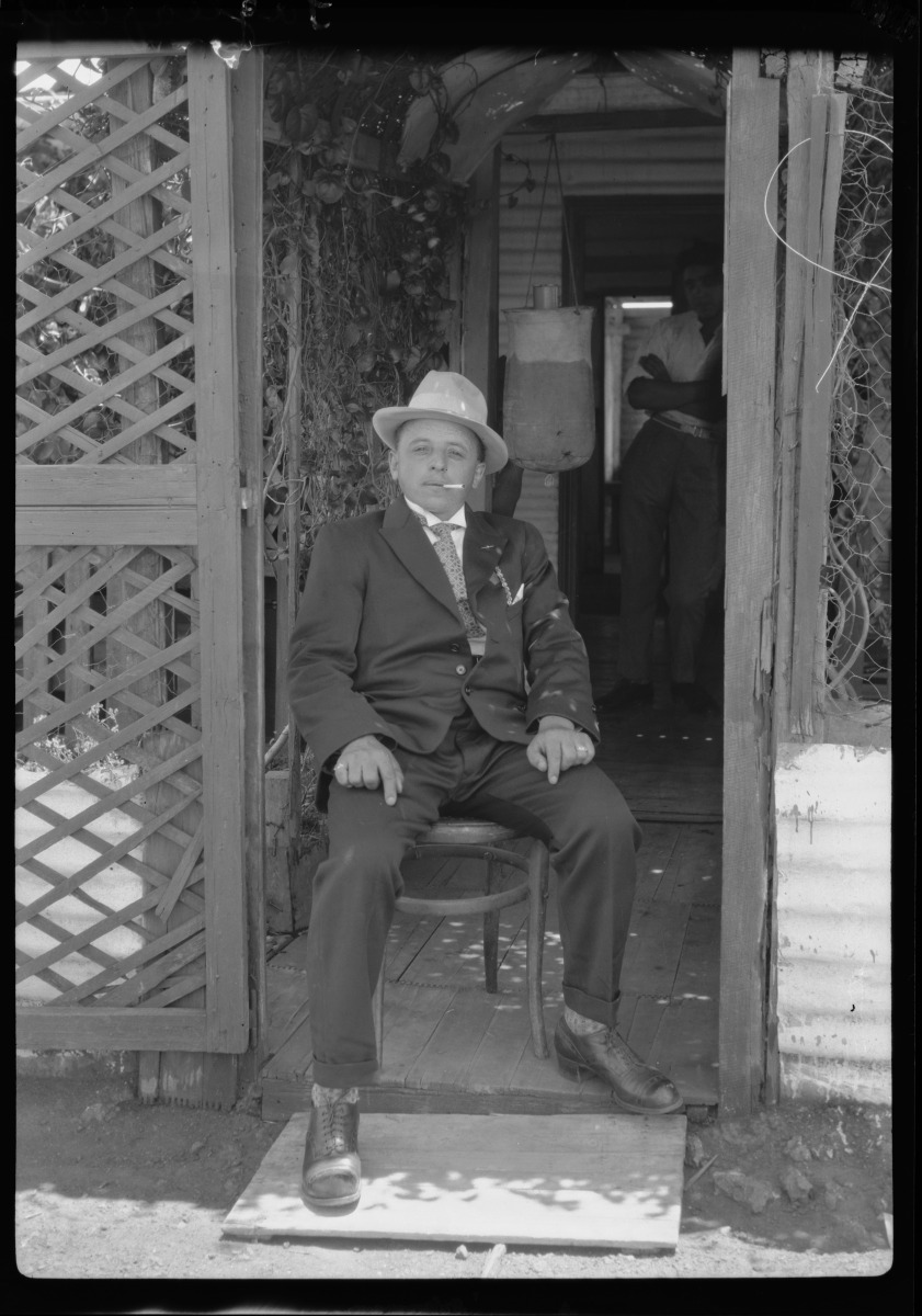 Men of the Tagliaferri family, Maninga Marley - JPG 210.6 KB