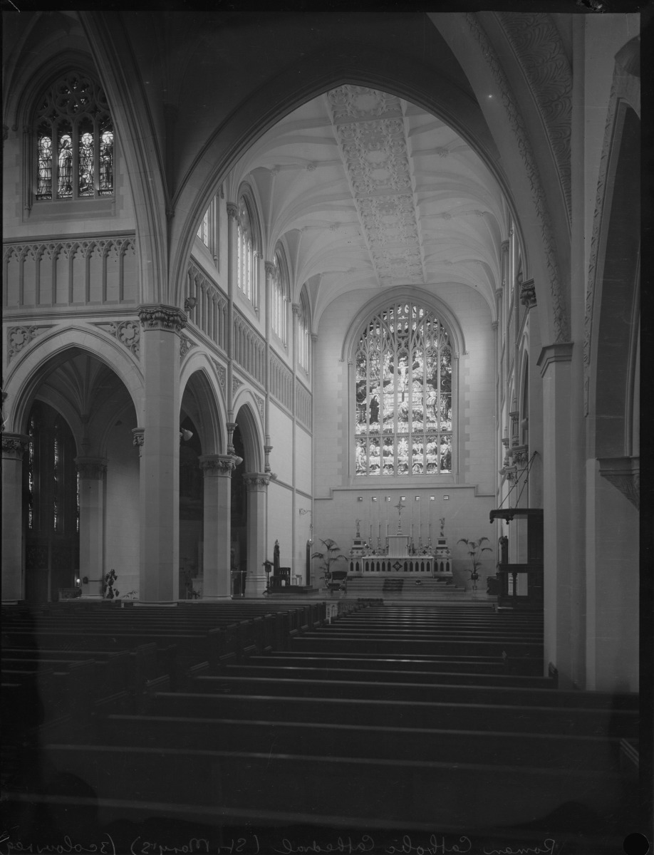 St Mary's Cathedral, Perth - JPG 185.2 KB