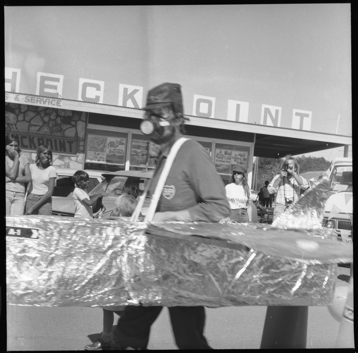 Shinju Matsuri parade floats - JPG 330.1 KB