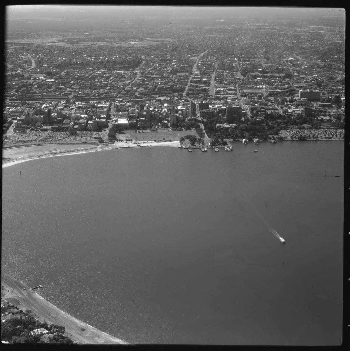 Aerial photographs of the City of Perth and East Perth from South Perth ...