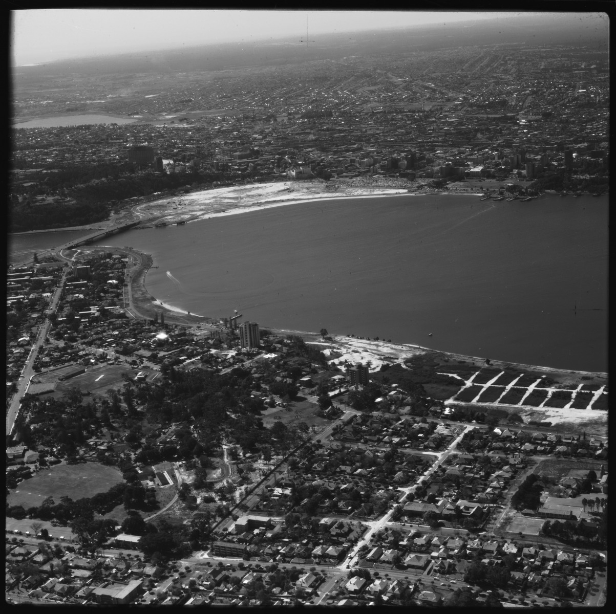Aerial photographs of the City of Perth South Perth and West Perth 22 ...