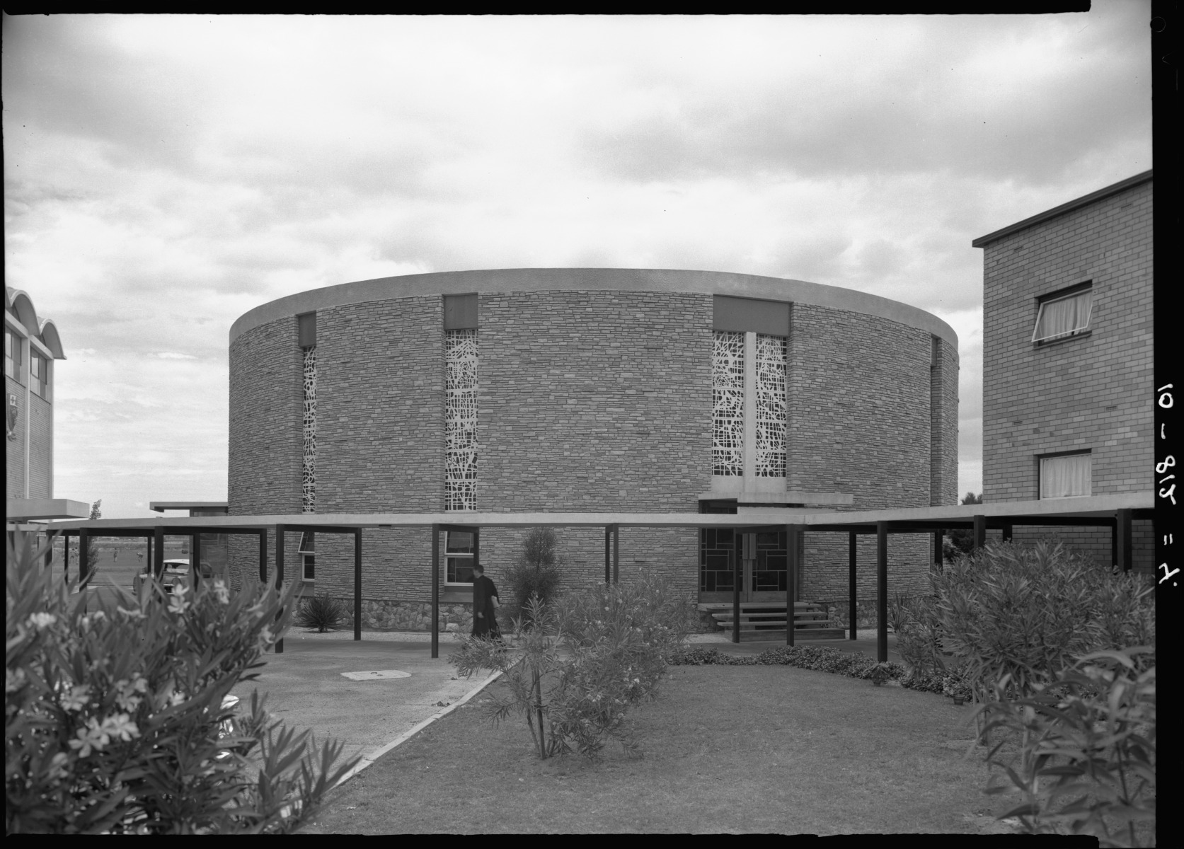 Chapel at Trinity College East Perth[picture] - JPG 447.9 KB