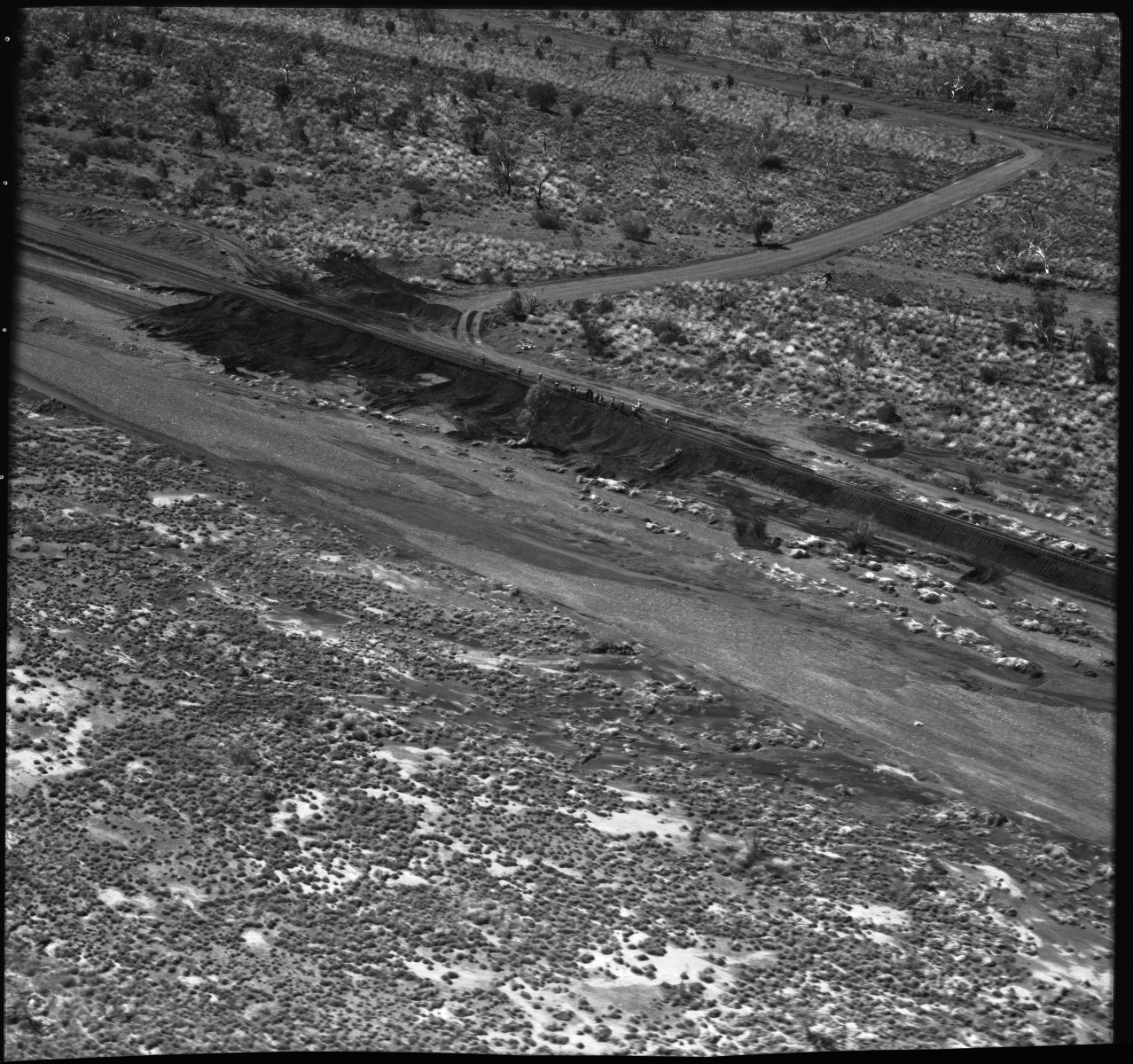 Aerial photographs of damage caused by Cyclone Shirley to the ...