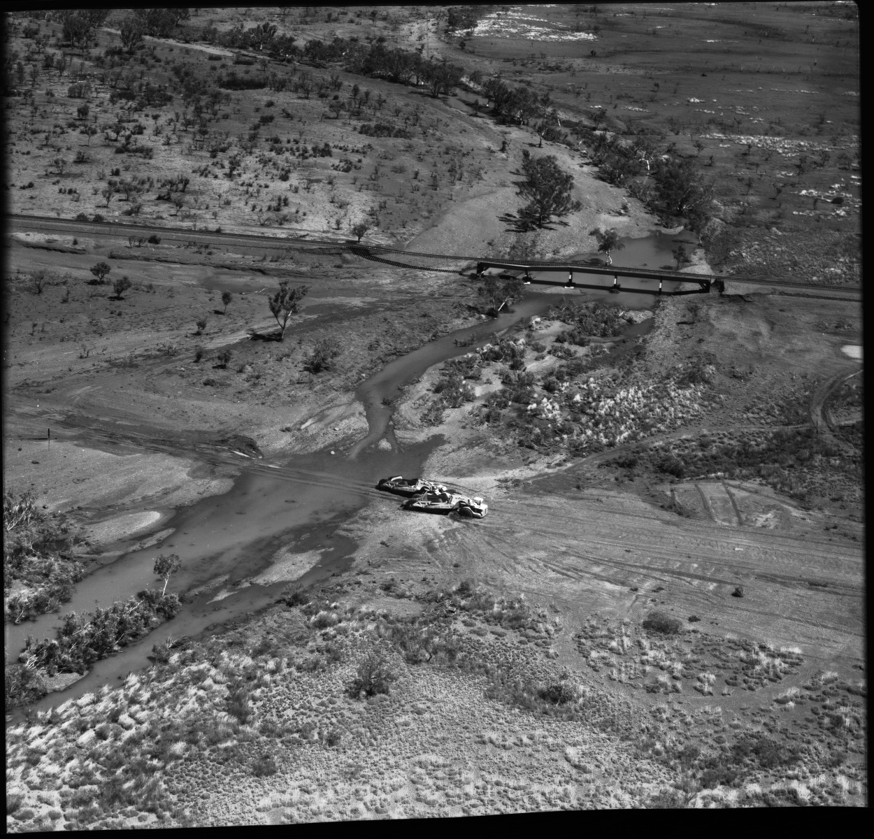 Aerial photographs of damage caused by Cyclone Shirley to the ...