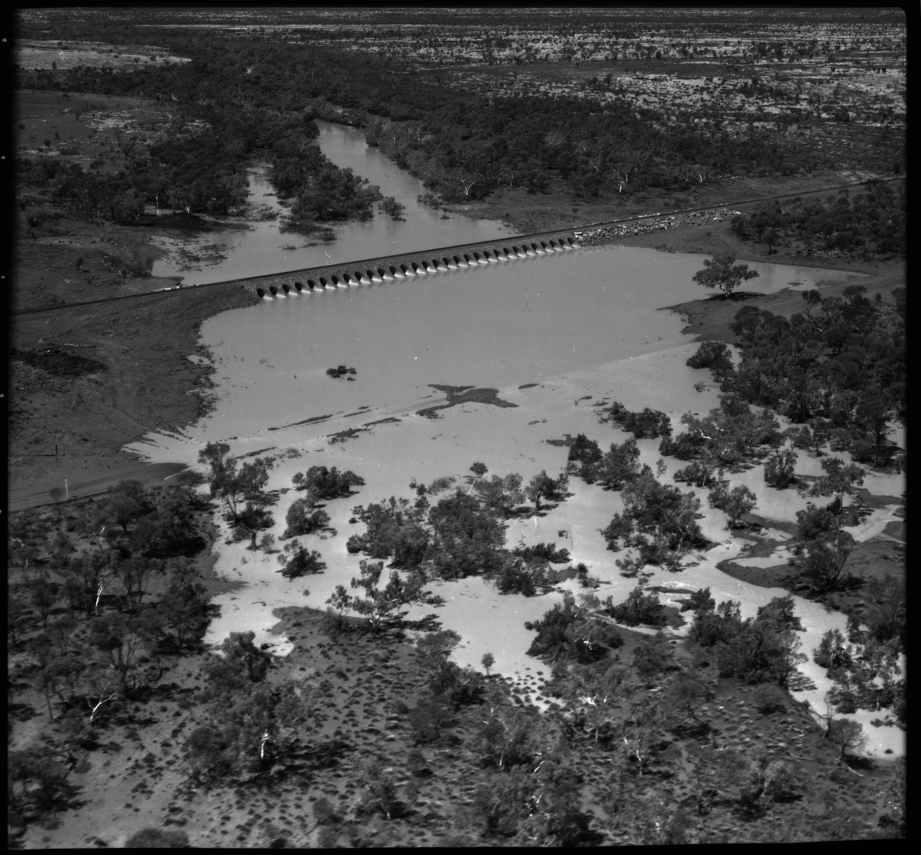 Aerial photographs of damage caused by Cyclone Shirley to the ...