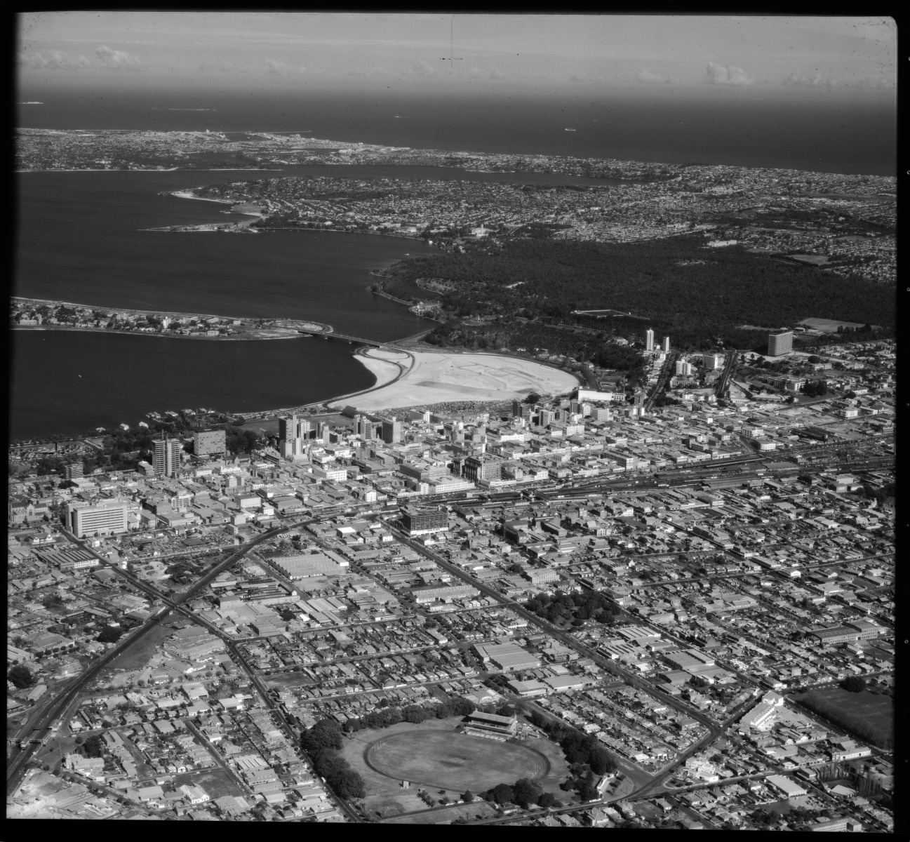 Aerial photograph of the City of Perth and surrounding suburbs 1 July ...
