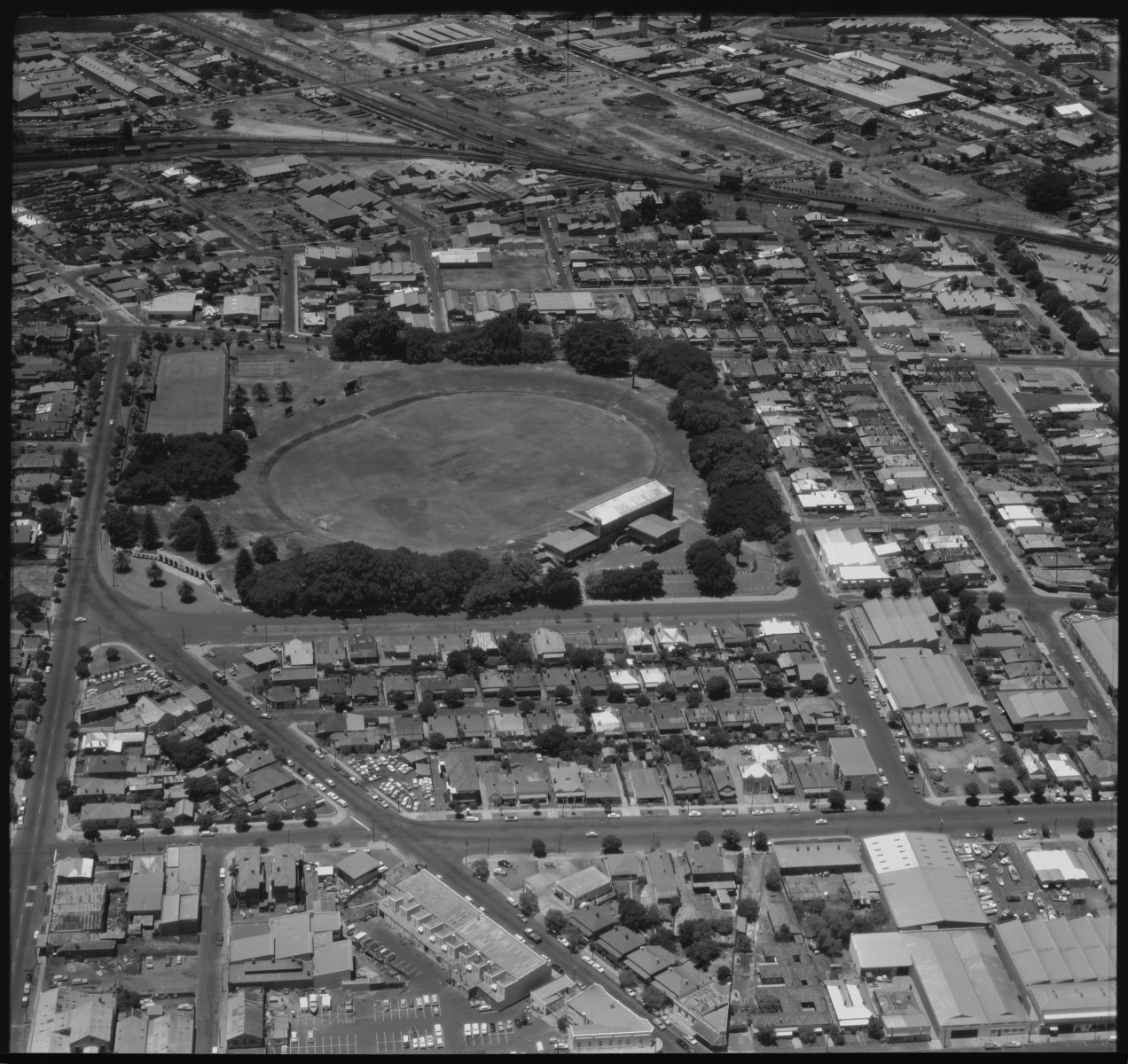 Aerial photographs of Perth Oval 9 Jan. 1968 - JPG 461.2 KB