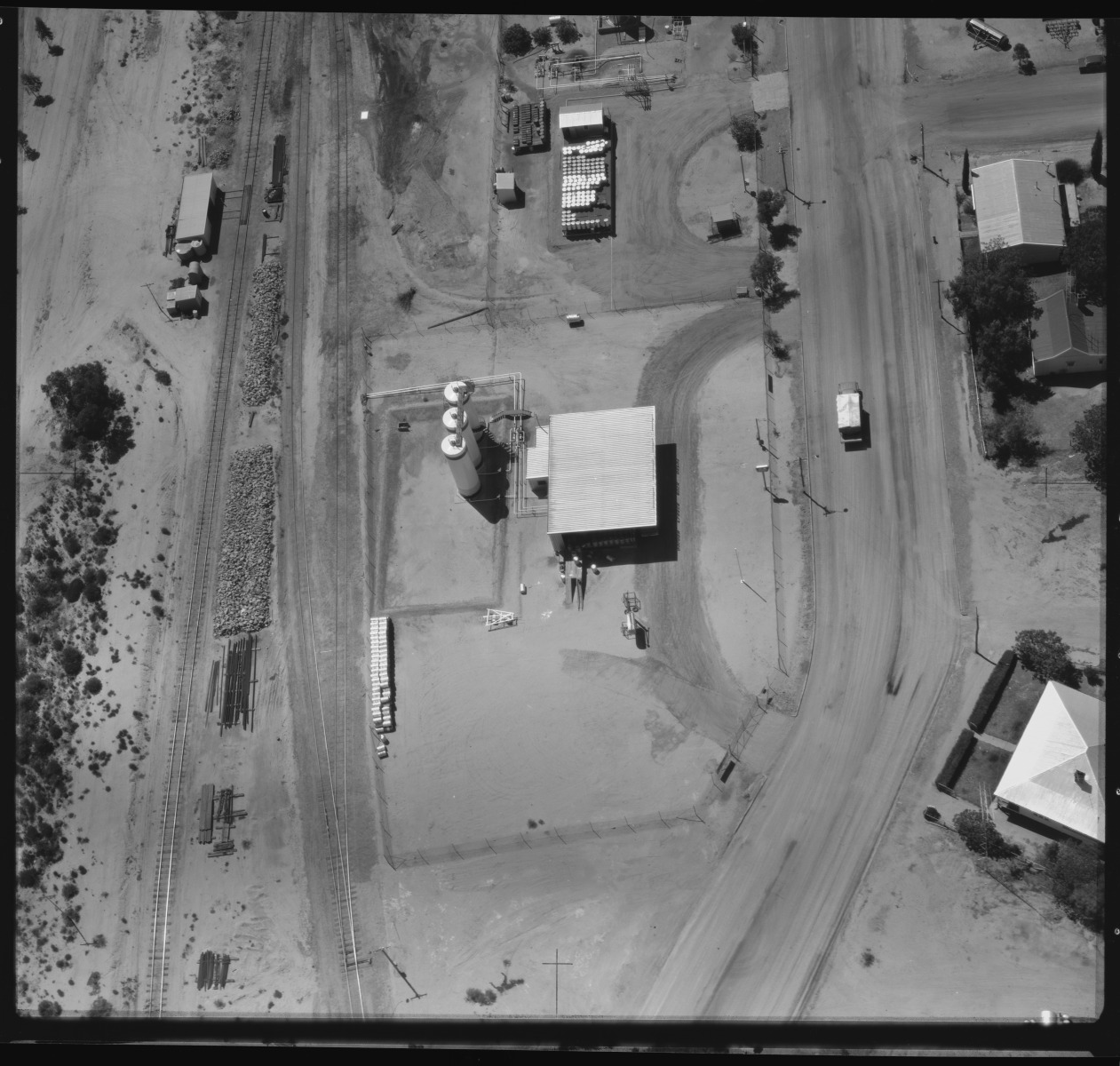 Aerial photograph of the Golden Fleece depot Bencubbin 18 Dec. 1969 ...