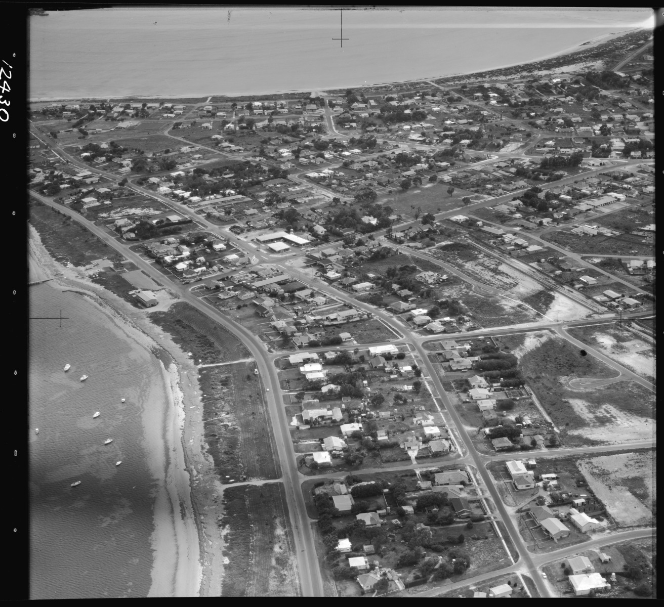 Aerial photographs of Safety Bay 14 August 1970 - JPG 459.3 KB
