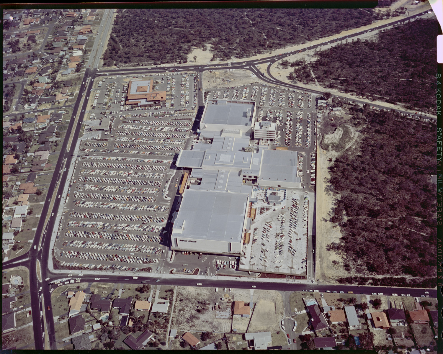 Aerial photographs of opening day at Garden City Shopping Centre ...