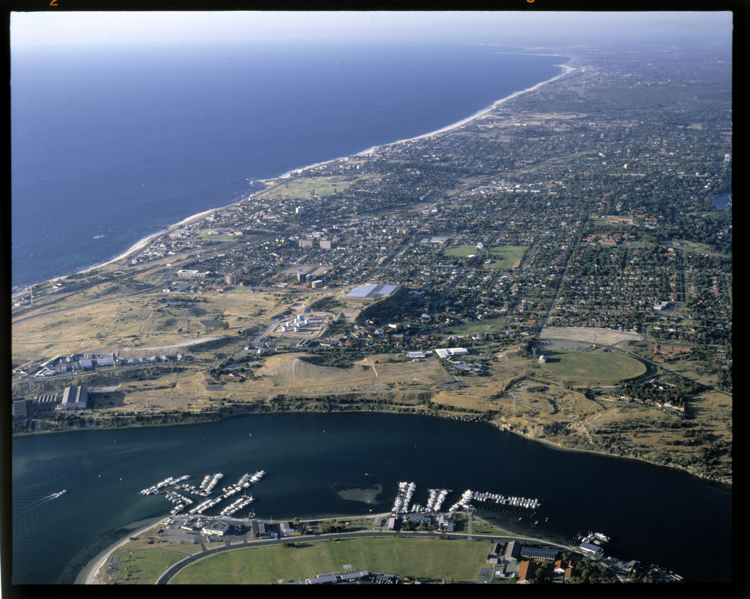 Aerial photograph of Preston Point and Mosman Park, 1985 - JPG 639.8 KB