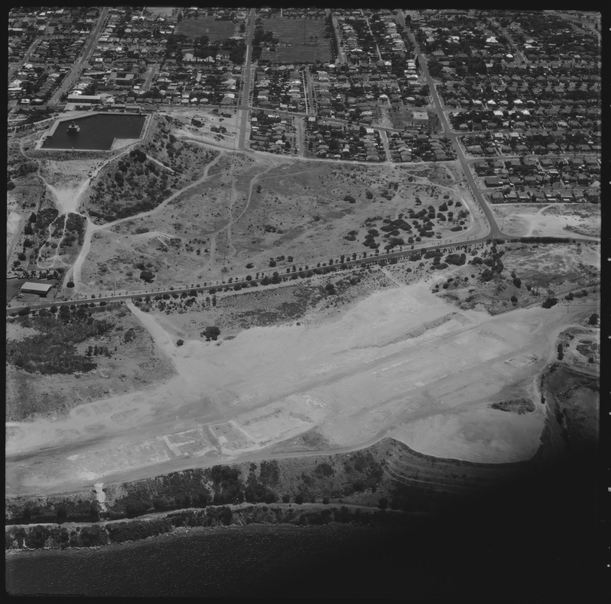 Aerial photographs of Buckland Hill and Mosman Park from the ...