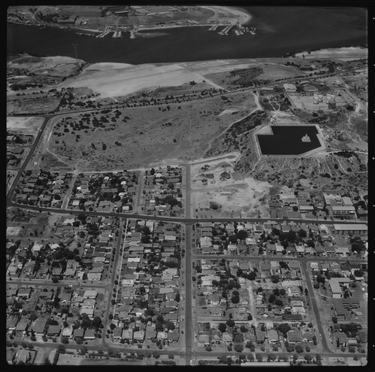 Aerial photographs of Buckland Hill and Mosman Park from the ...
