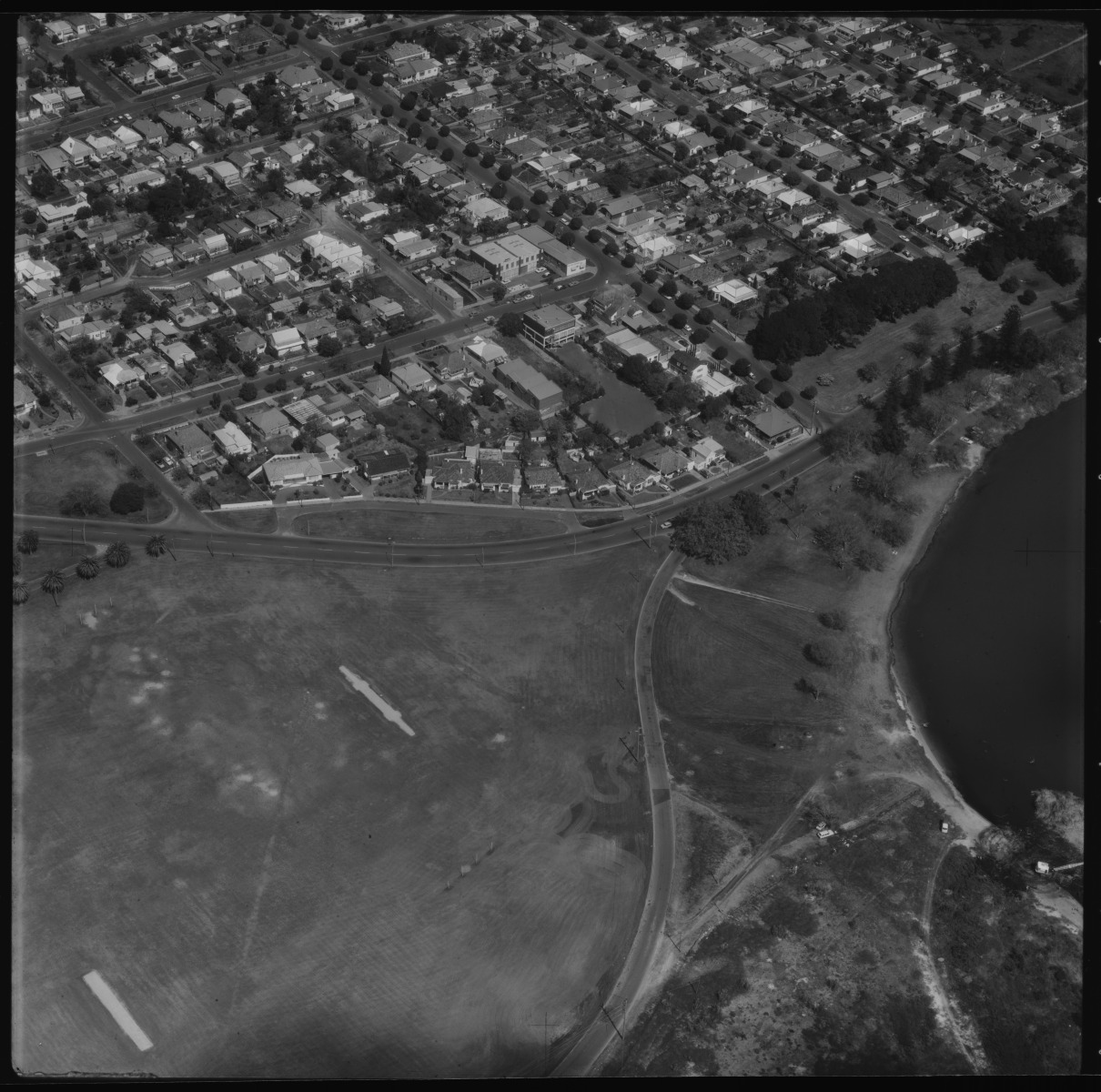 Aerial photographs of land surrounding the junction of Lake Monger ...