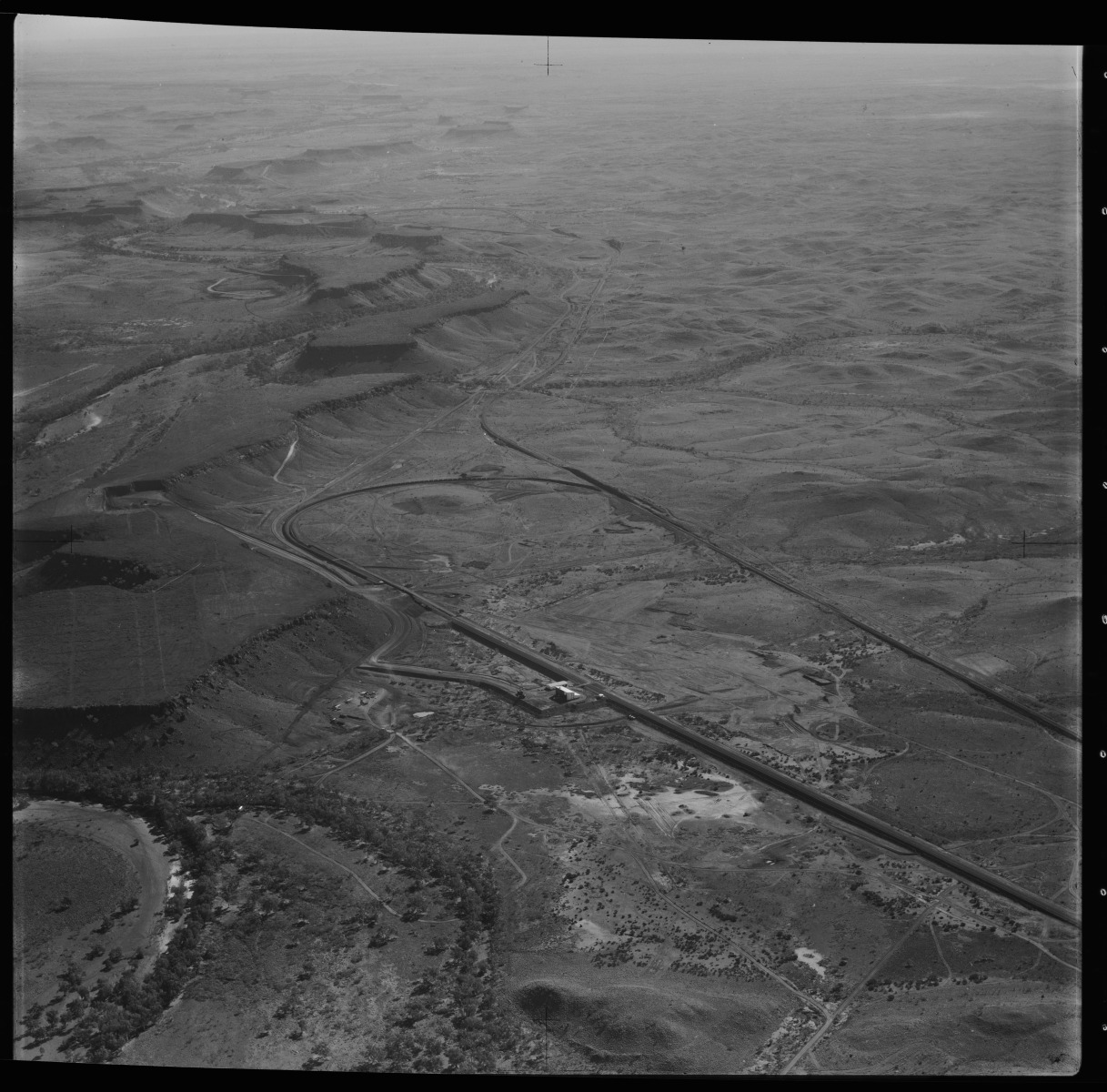 Aerial photographs of Pannawonica iron mine 20 May 1976 - JPG 357.0 KB
