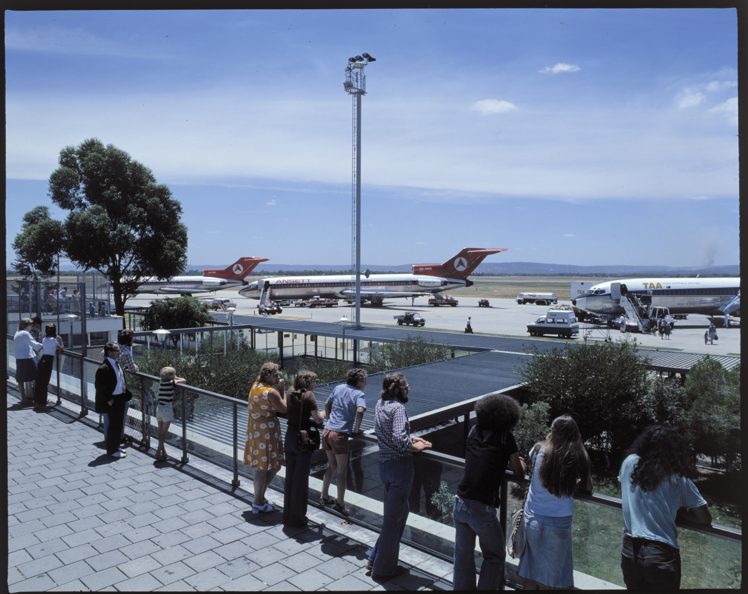 Perth Airport viewing deck with Ansett and TAA Boeing 727-200 aircraft ...