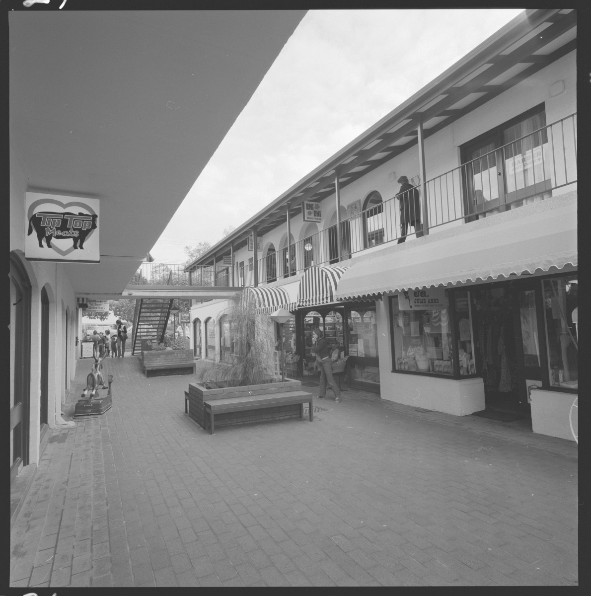 Tom the Cheap Grocer stores around Perth - JPG 256.6 KB