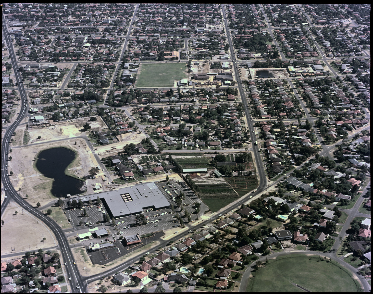 Aerial photographs of Dog Swamp Yokine and Coolbinia 4 Feb. 1977 - JPG ...