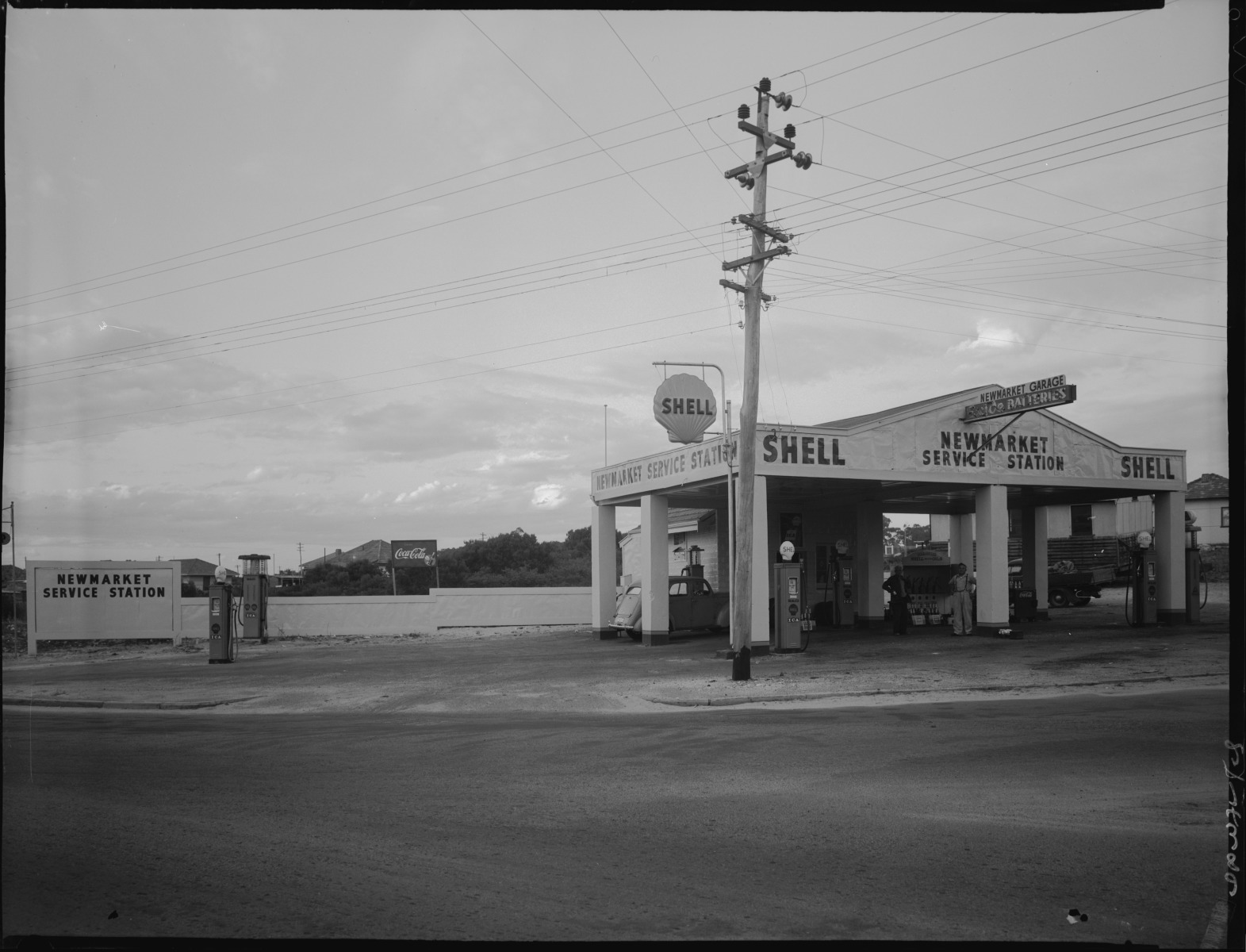 Newmarket Service Station, Rockingham Road, Hamilton Hill - JPG 287.1 KB