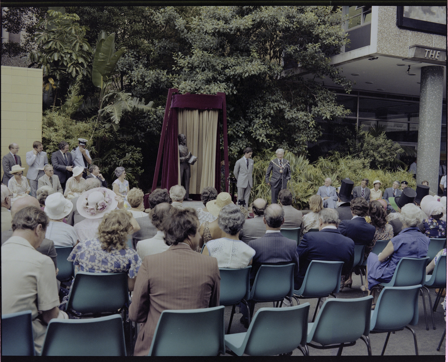 Prince Charles unveils a statue of James Stirling in Barrack Street on ...