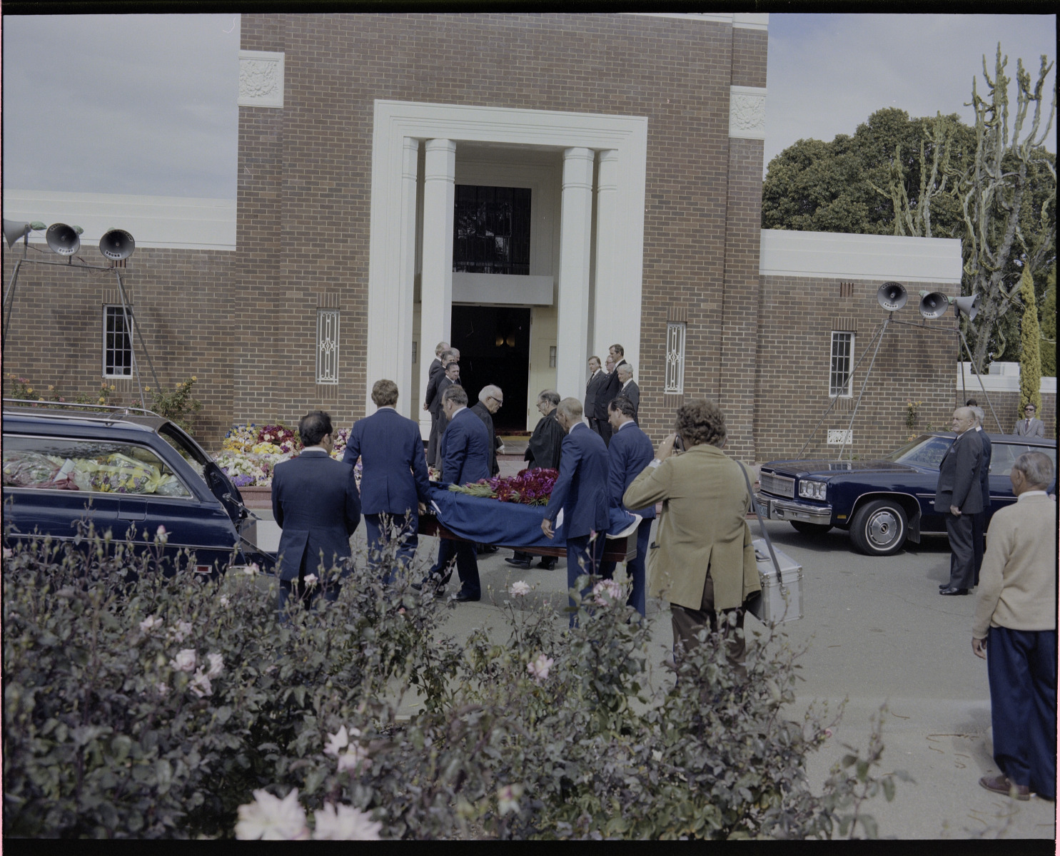 The State funeral for Sir David Brand reaches Karrakatta Cemetery 18 ...
