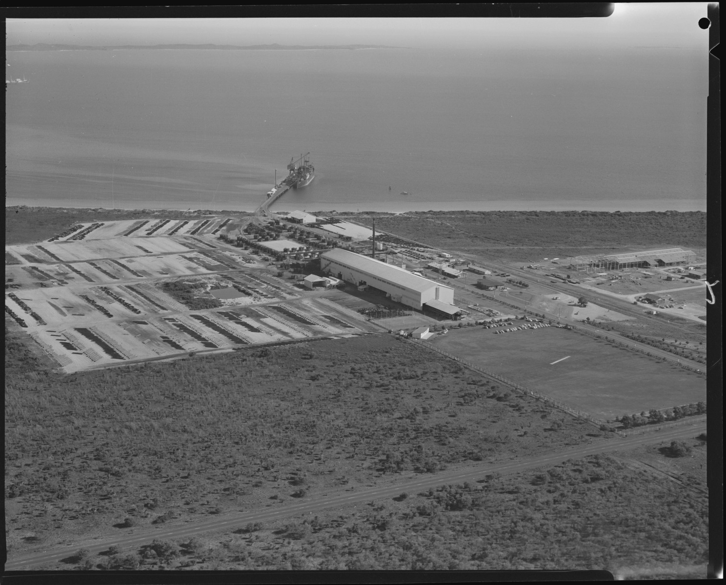 Aerial photographs of Kwinana - JPG 399.3 KB