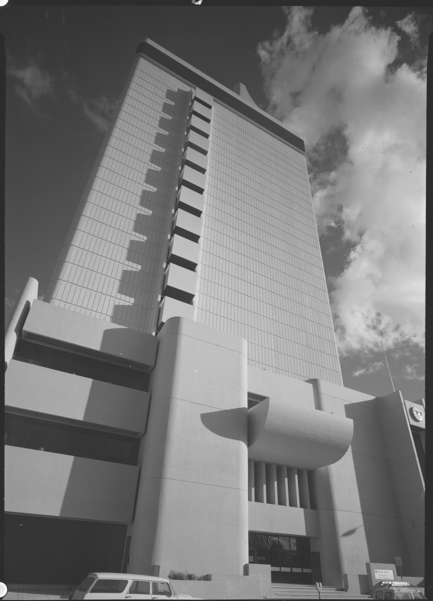 Telecom Building, Wellington Street, Perth, February 1979 - JPG 157.2 KB