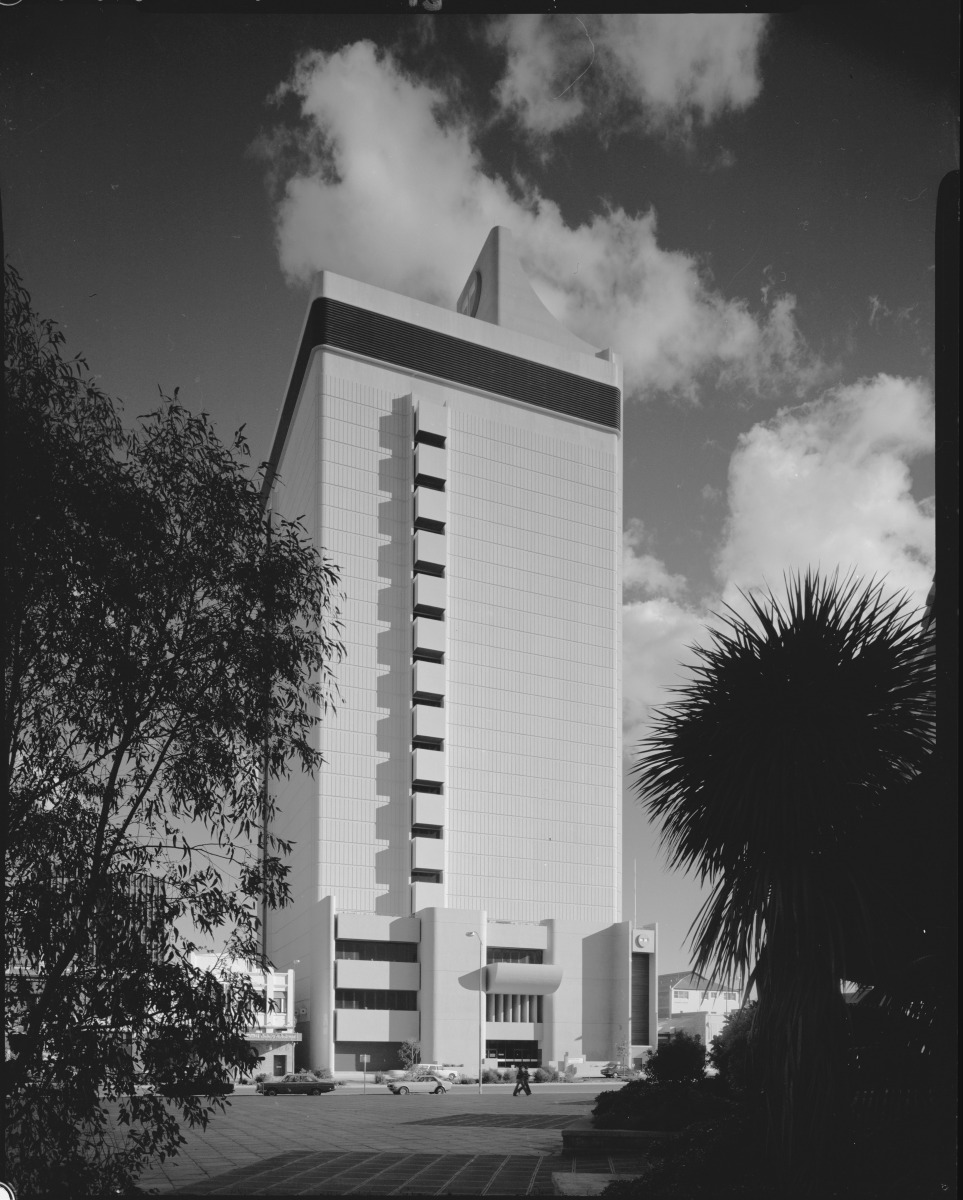 Telecom Building, Wellington Street, Perth, February 1979 - JPG 252.2 KB