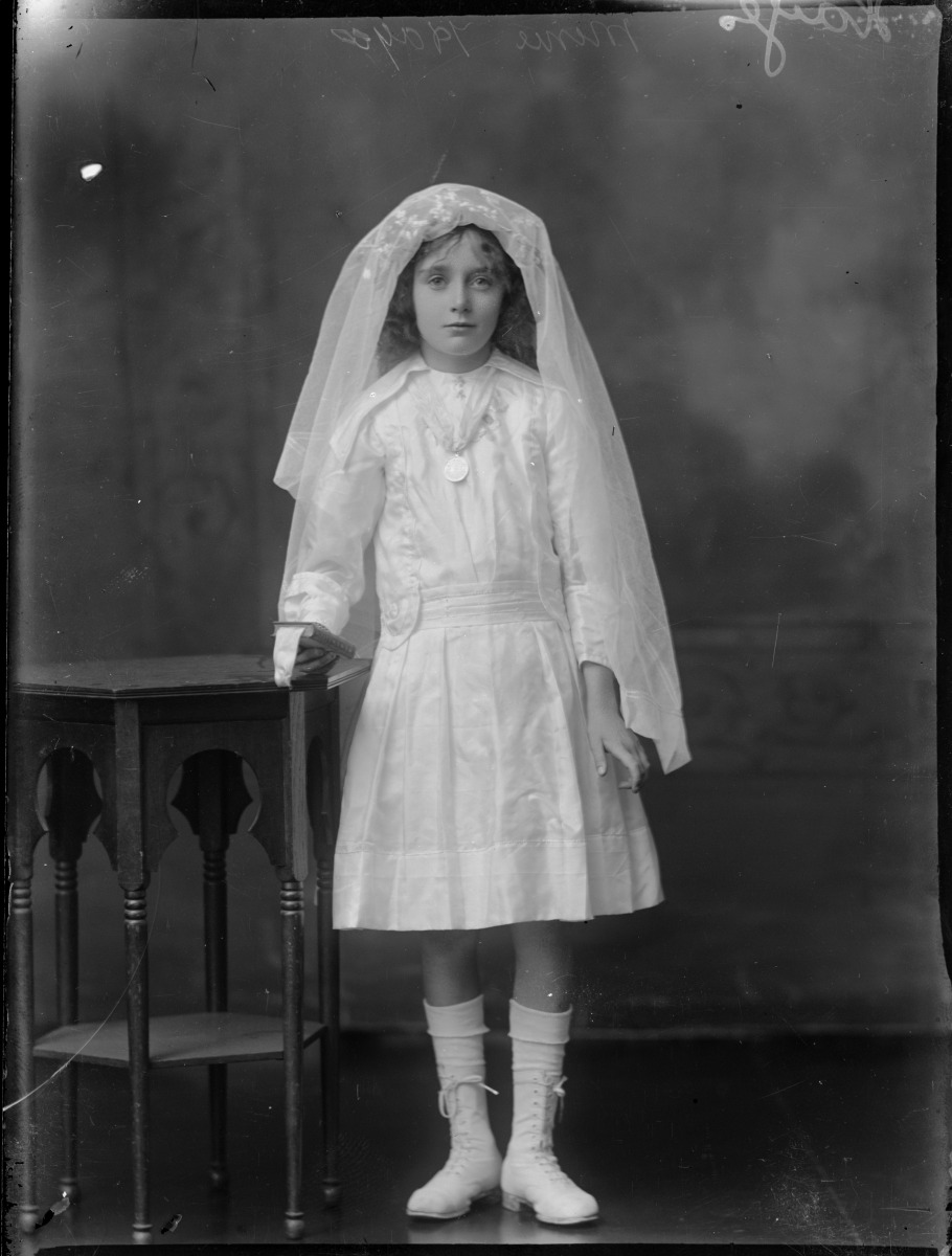 Studio portrait of Miss Minnie Hayes in her confirmation dress - JPG ...