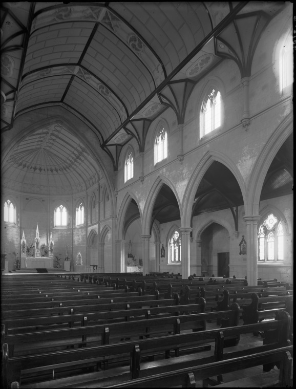 St Josephs Church, Subiaco, interior and exterior - JPG 102.5 KB