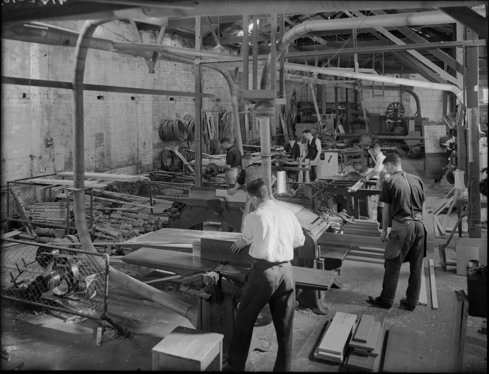 Hearn Bros & Stead furniture factory, Victoria Park - JPG 434.2 KB