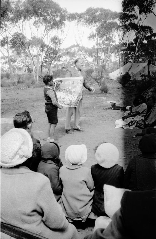A Sunday service in the Aboriginal camp, Kurrawang - JPG 113.3 KB