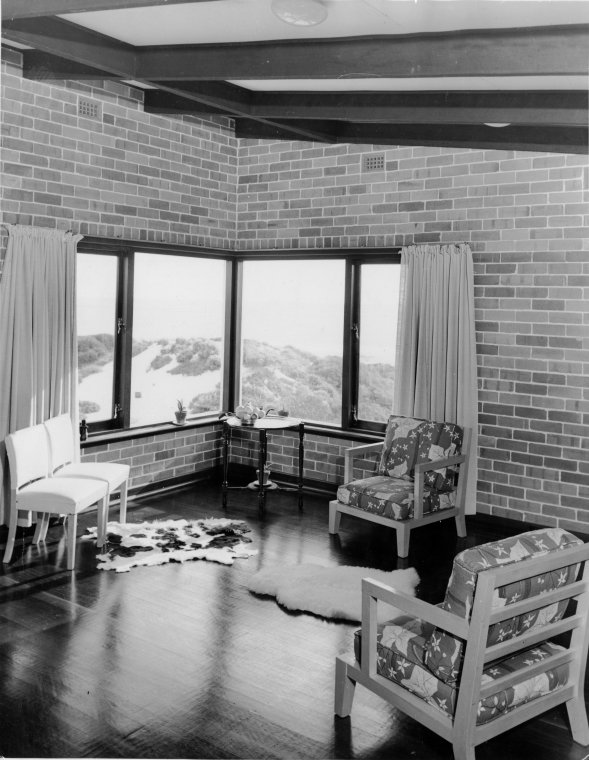 Residences designed by Krantz & Sheldon in the 1960s - JPG 87.6 KB