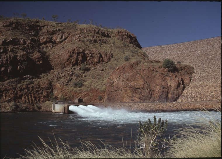 Lake Argyle and Ord River Dam - JPG 126.2 KB