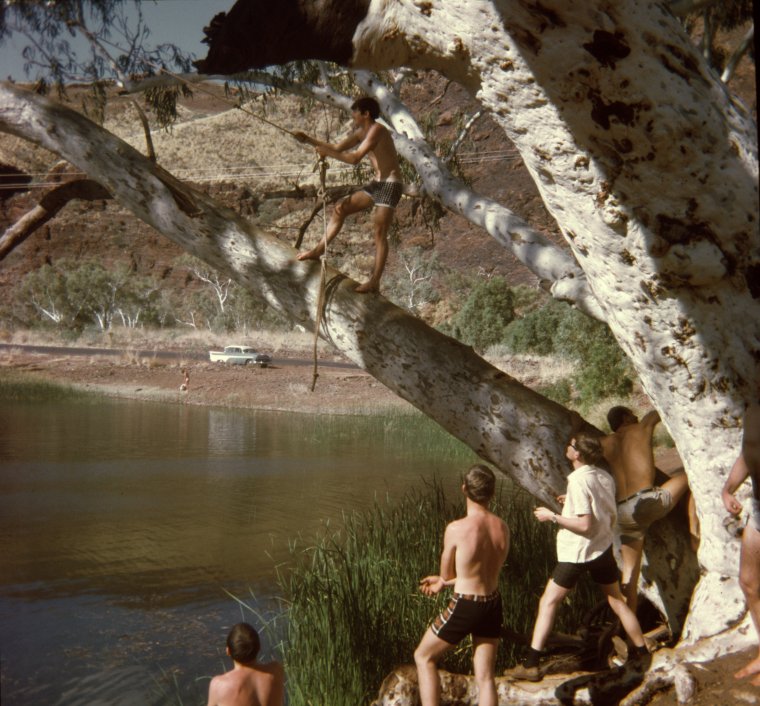 Tom Price, Wittenoom, Dampier and Millstream, 1967 - JPG 153.9 KB
